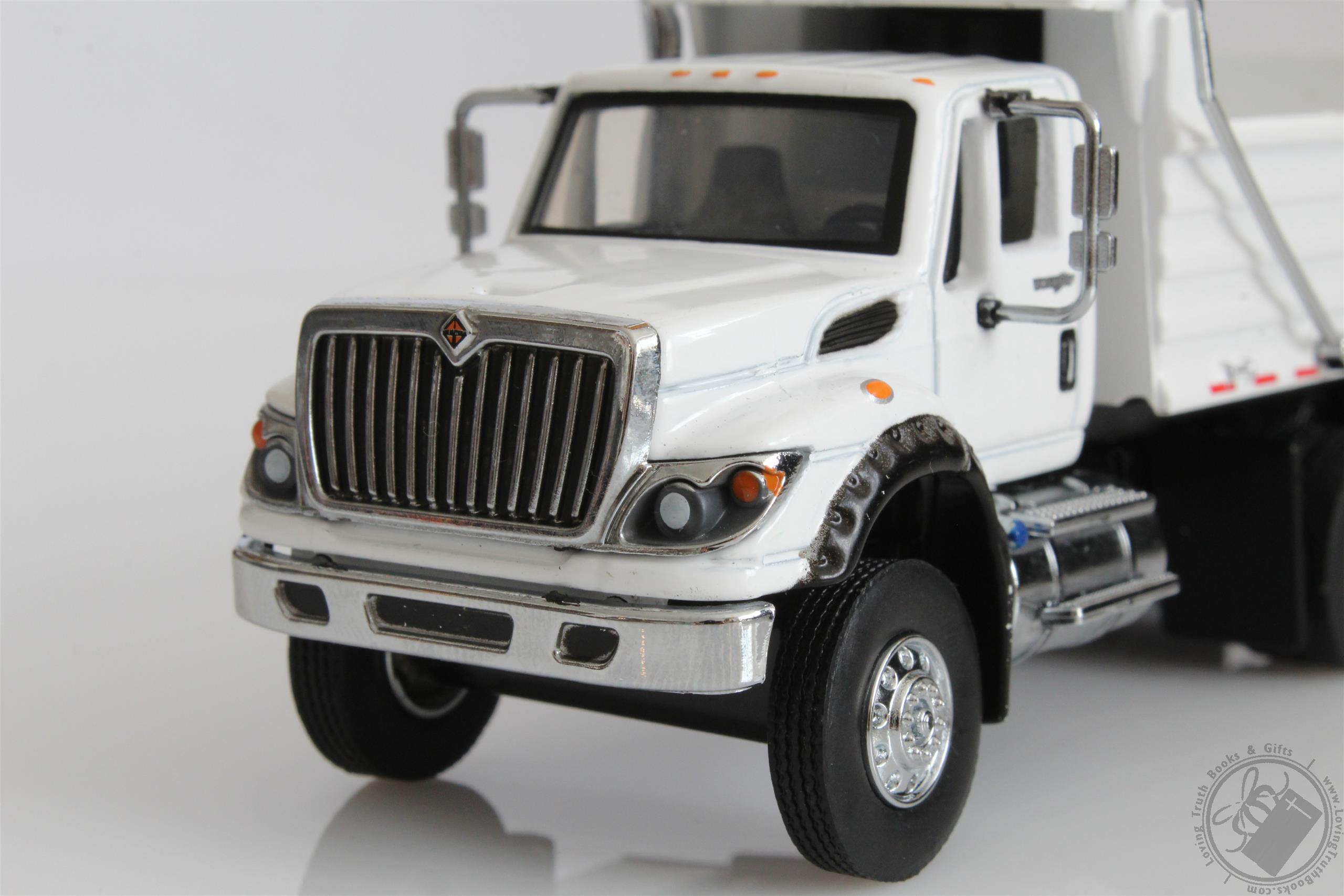 2018 International Workstar Dump Truck 1:64 Scale Diecast Model, SD ...