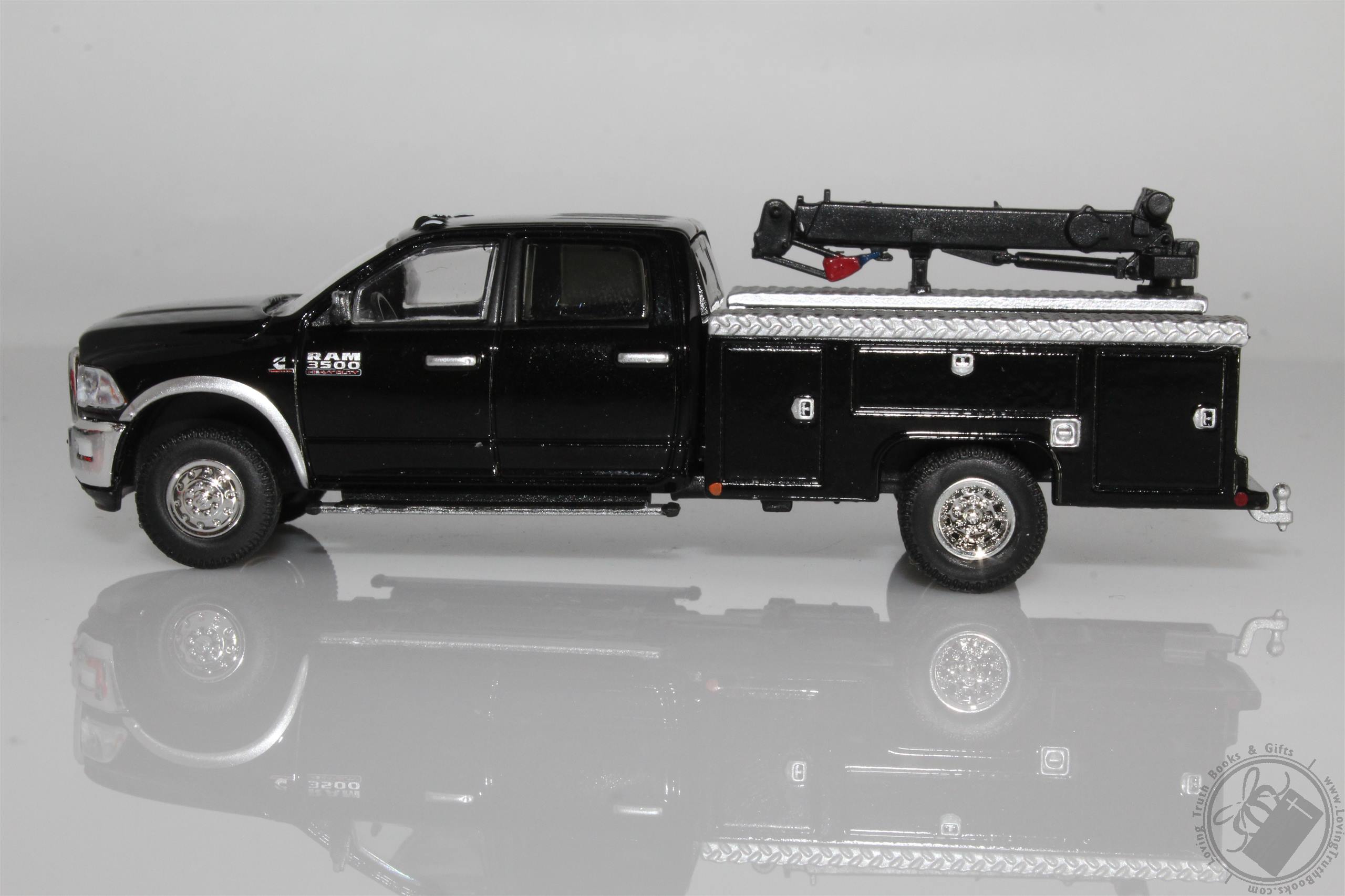 Dually Drivers Series 5 - 2018 Ram 3500 Dually Crane Truck - Brilliant ...