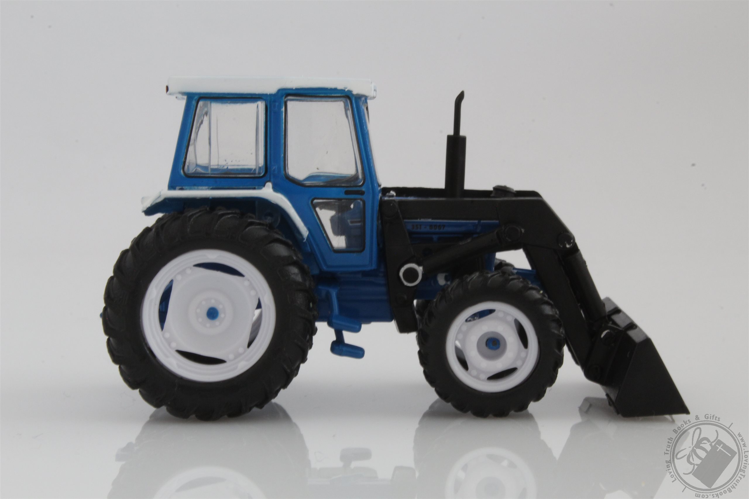 1982 Ford 5610 Tractor w/ Front Loader and Cab Diecast Model 1:64 Scale ...