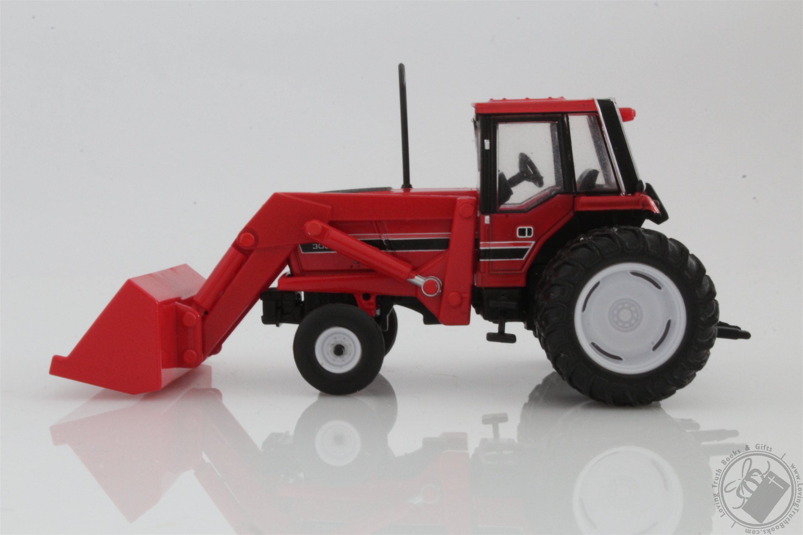 1982 Case IH 3088 Tractor w/ Front Loader and Cab Diecast Model 1:64 ...