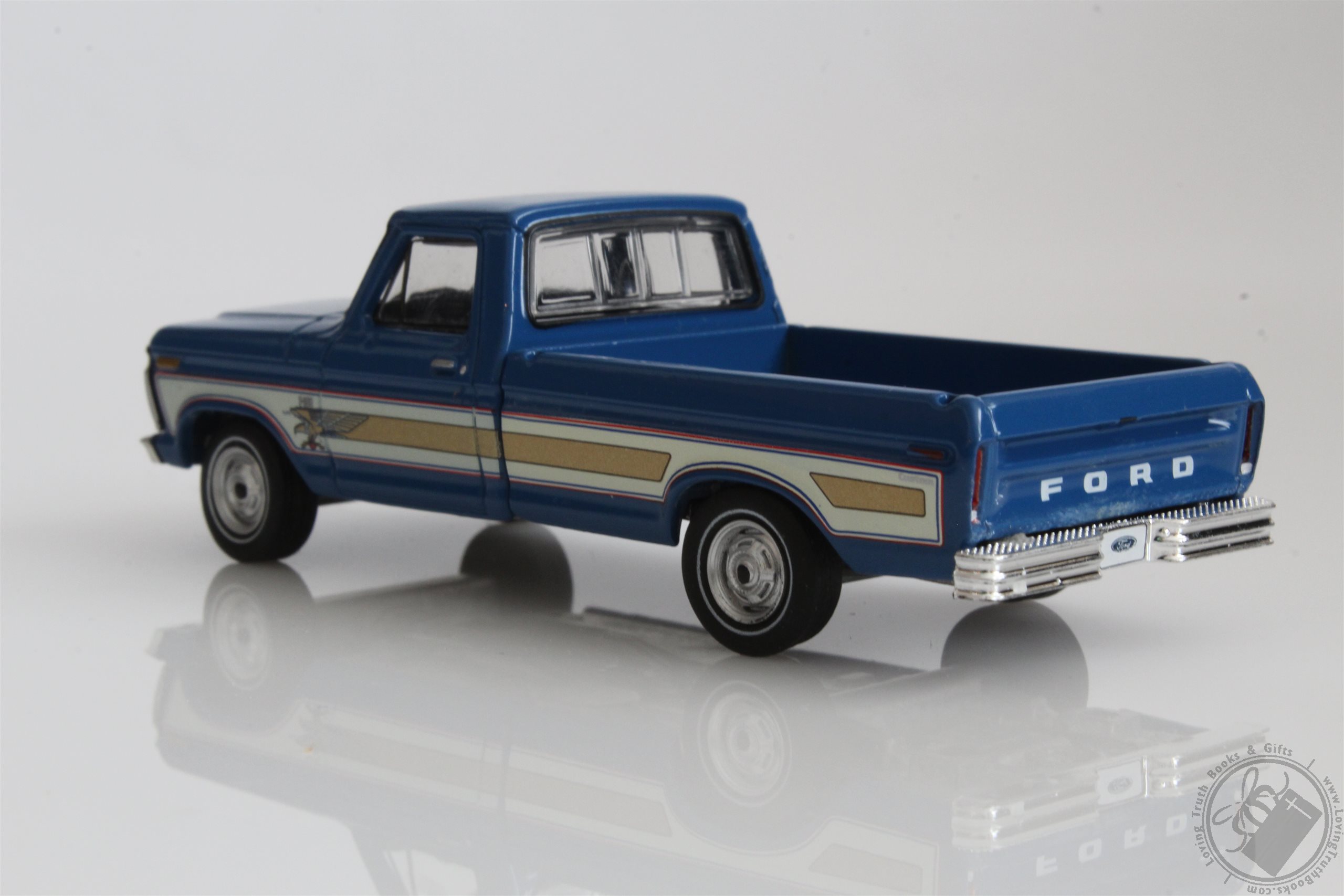 1976 Ford F100 Pickup Truck Bicentennial Edition 1:64 Scale Diecast ...