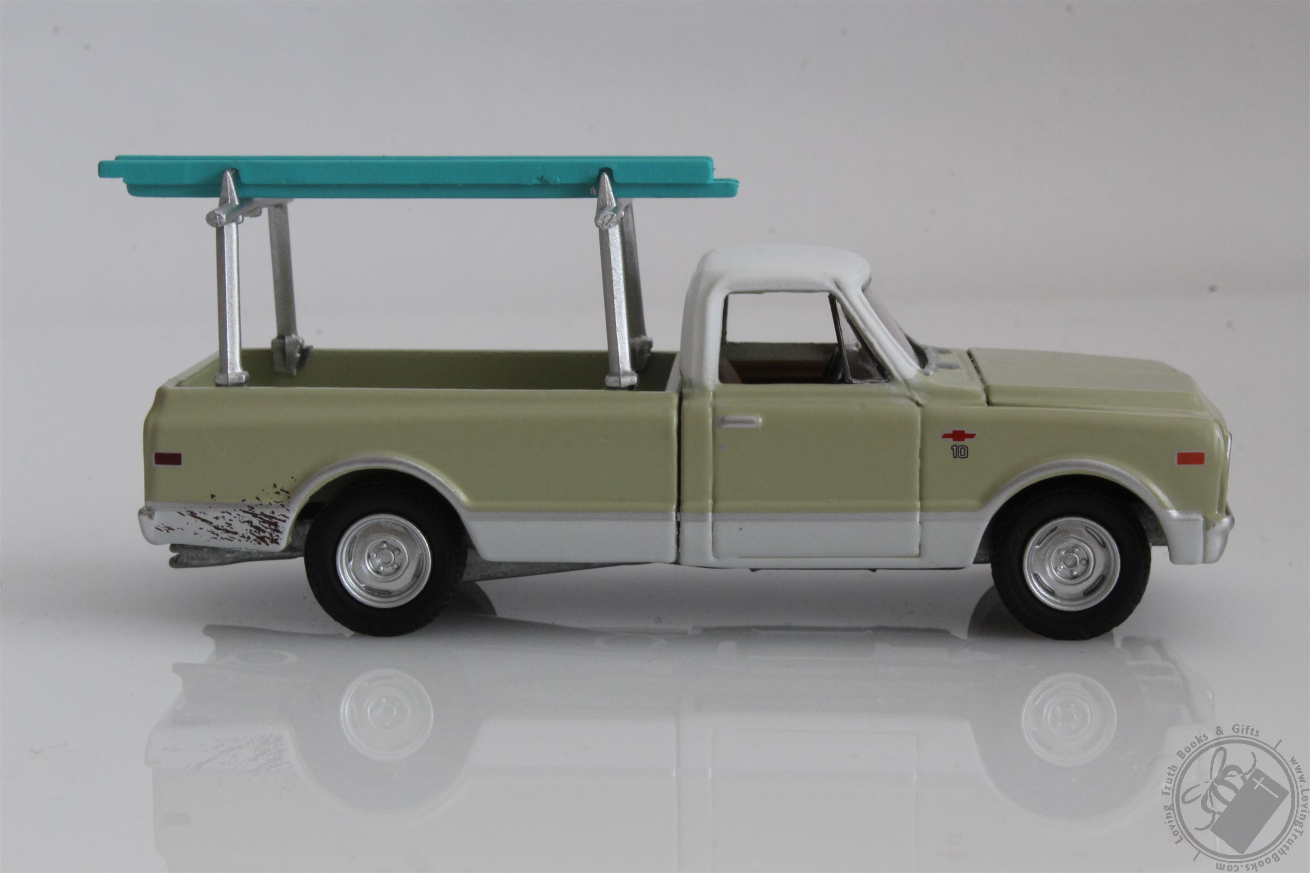 1970 Chevy C10 Pickup Truck w/ Ladder Rack 1:64 Scale Diecast Model C ...