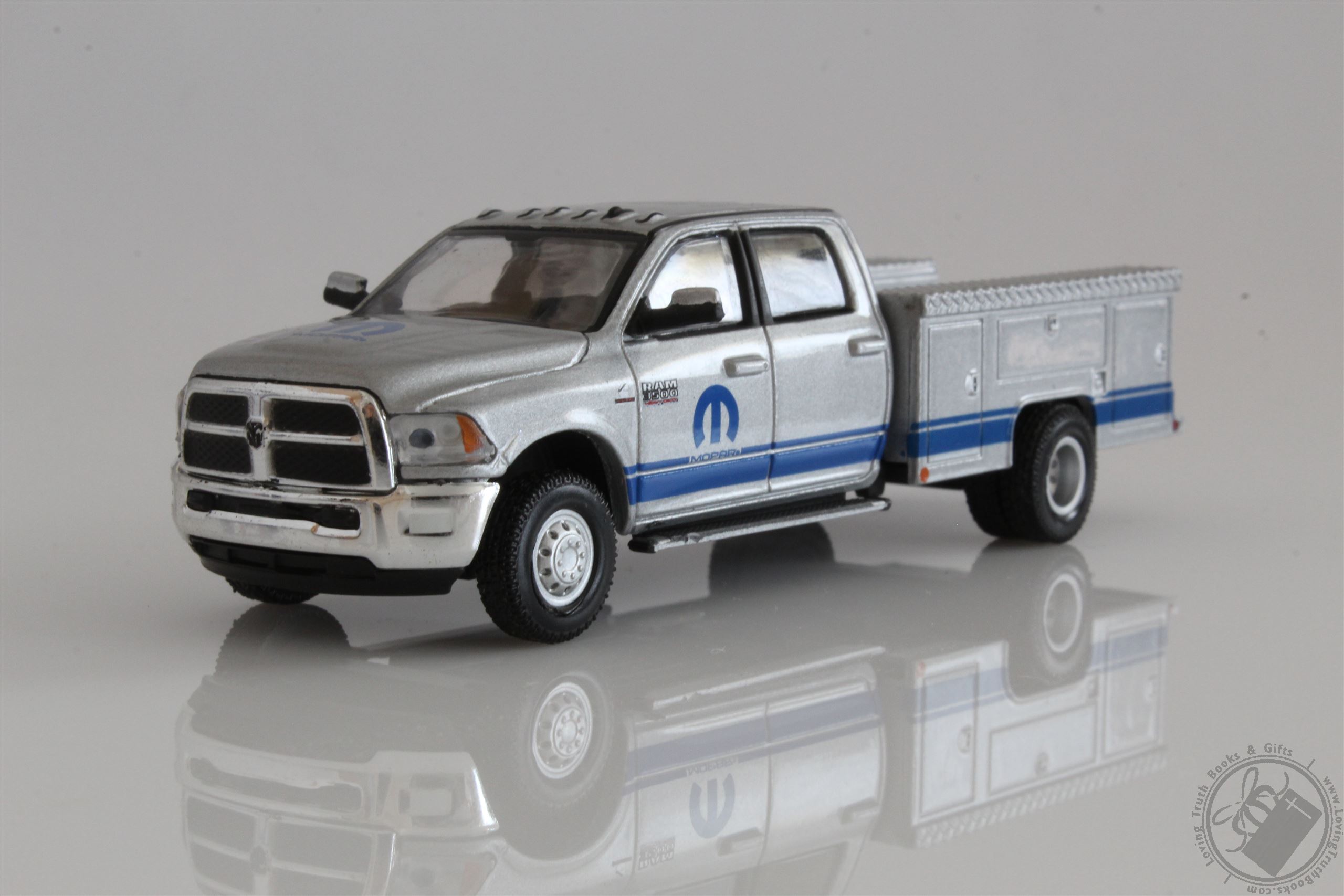 2018 Ram 3500 Dually, Service Truck, Mopar 1:64 Scale Diecast Model by ...
