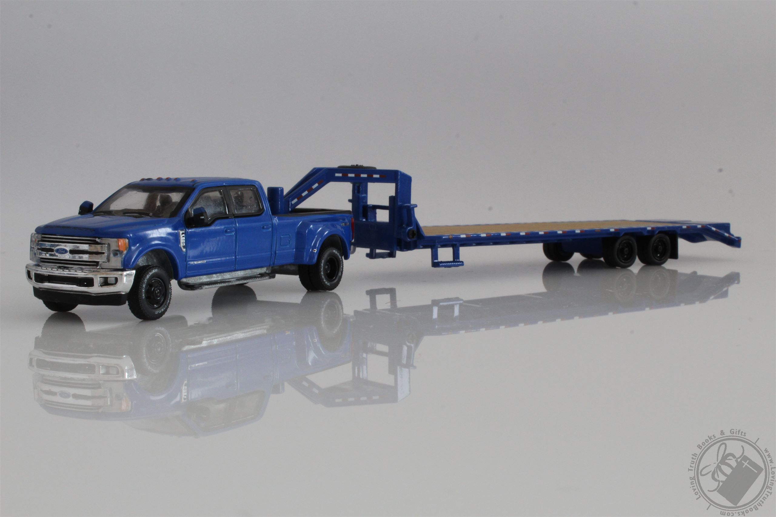 2019 Ford F-350 Dually Pickup Truck, Blue with Gooseneck Trailer 1:64 ...