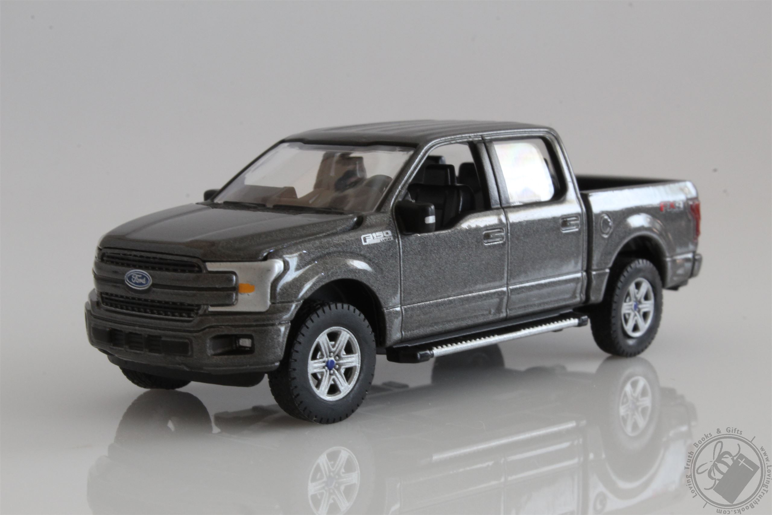 2018 Ford F-150 Pickup Truck in Magnetic Gunmetal by Auto World 1:64 ...
