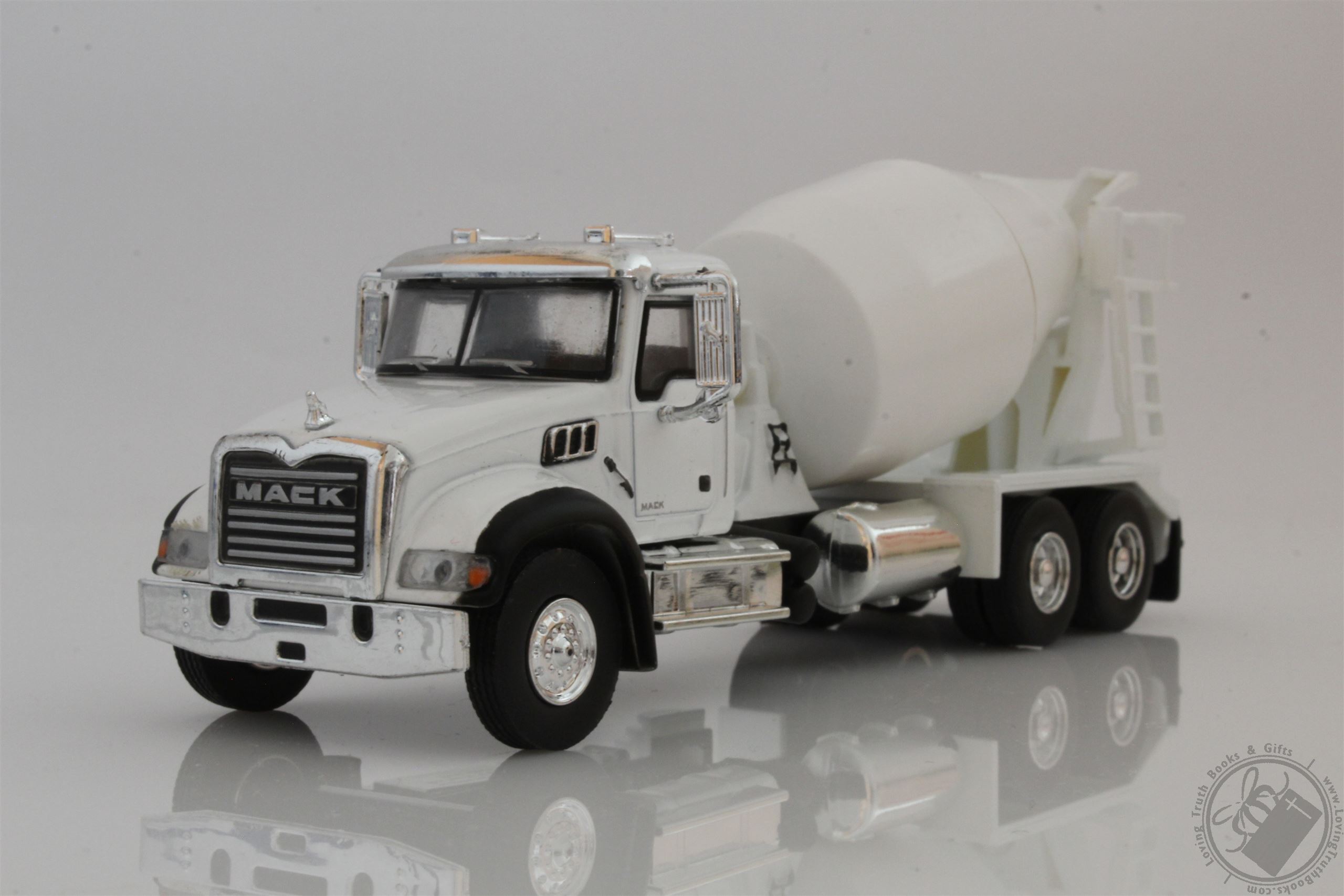 S.D. Trucks Series 8 - 2019 Mack Granite Cement Mixer - White by ...
