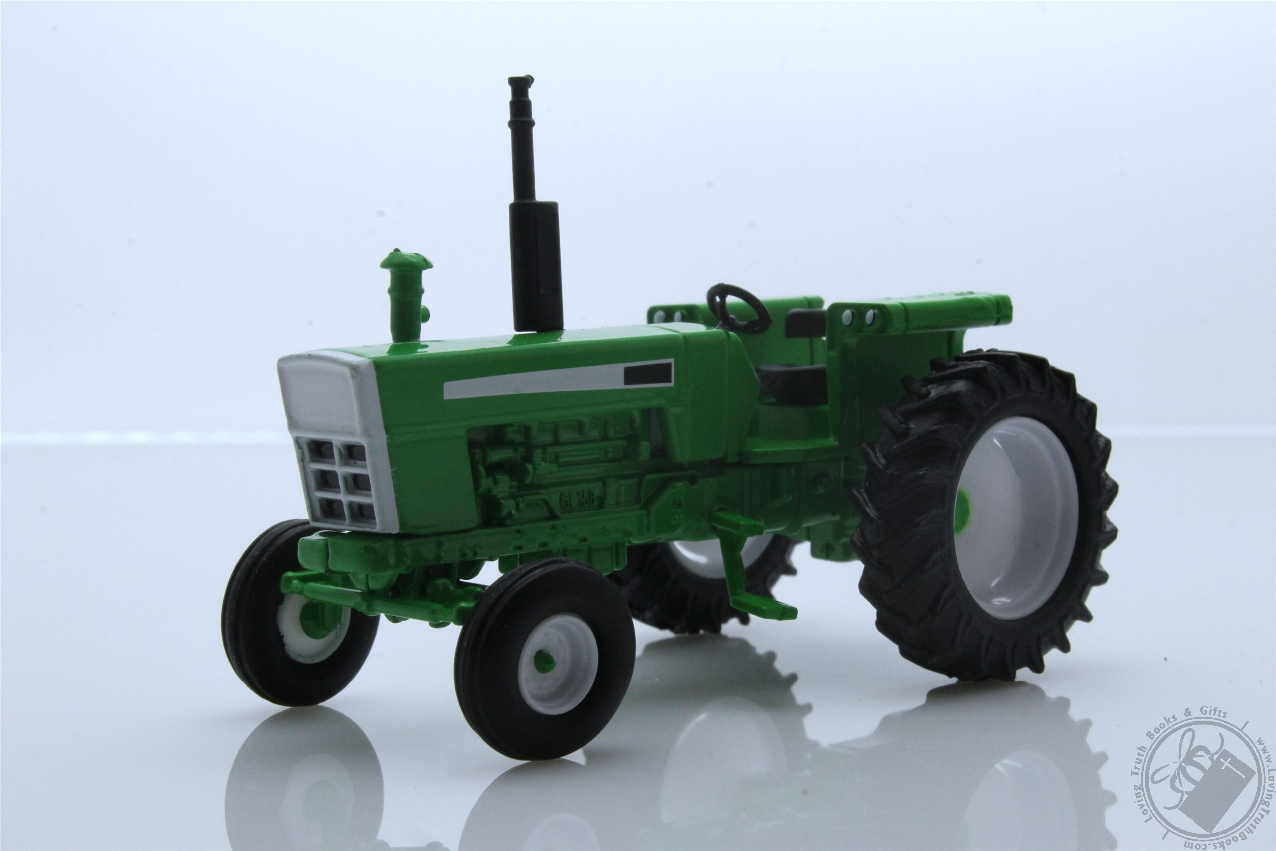 Down on the Farm Series 5 - 1974 Tractor Open Cab - Green Diecast Model ...