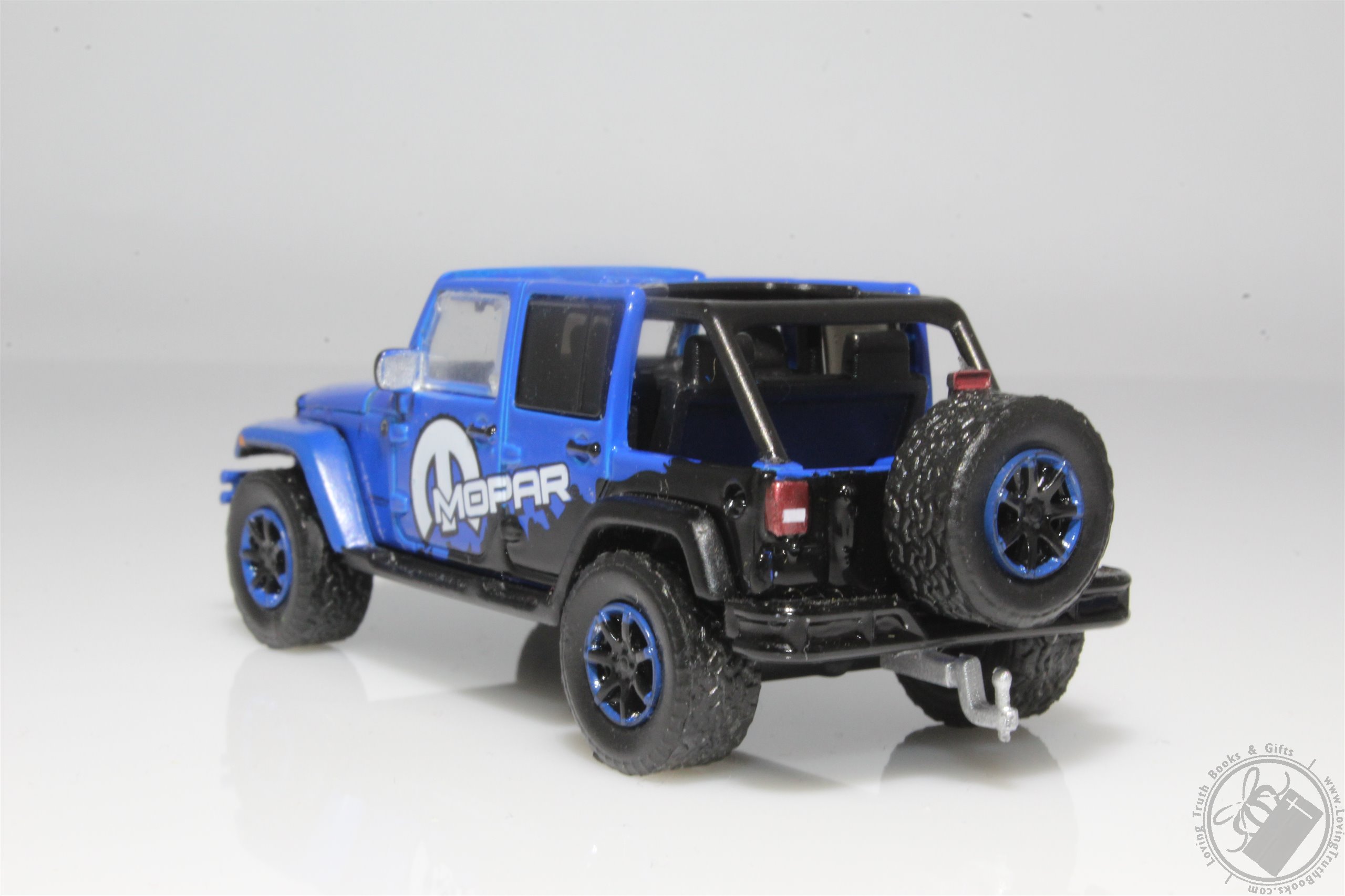 2012 Jeep Wrangler Unlimited MOPAR Off-Road Edition and Utility Trailer ...