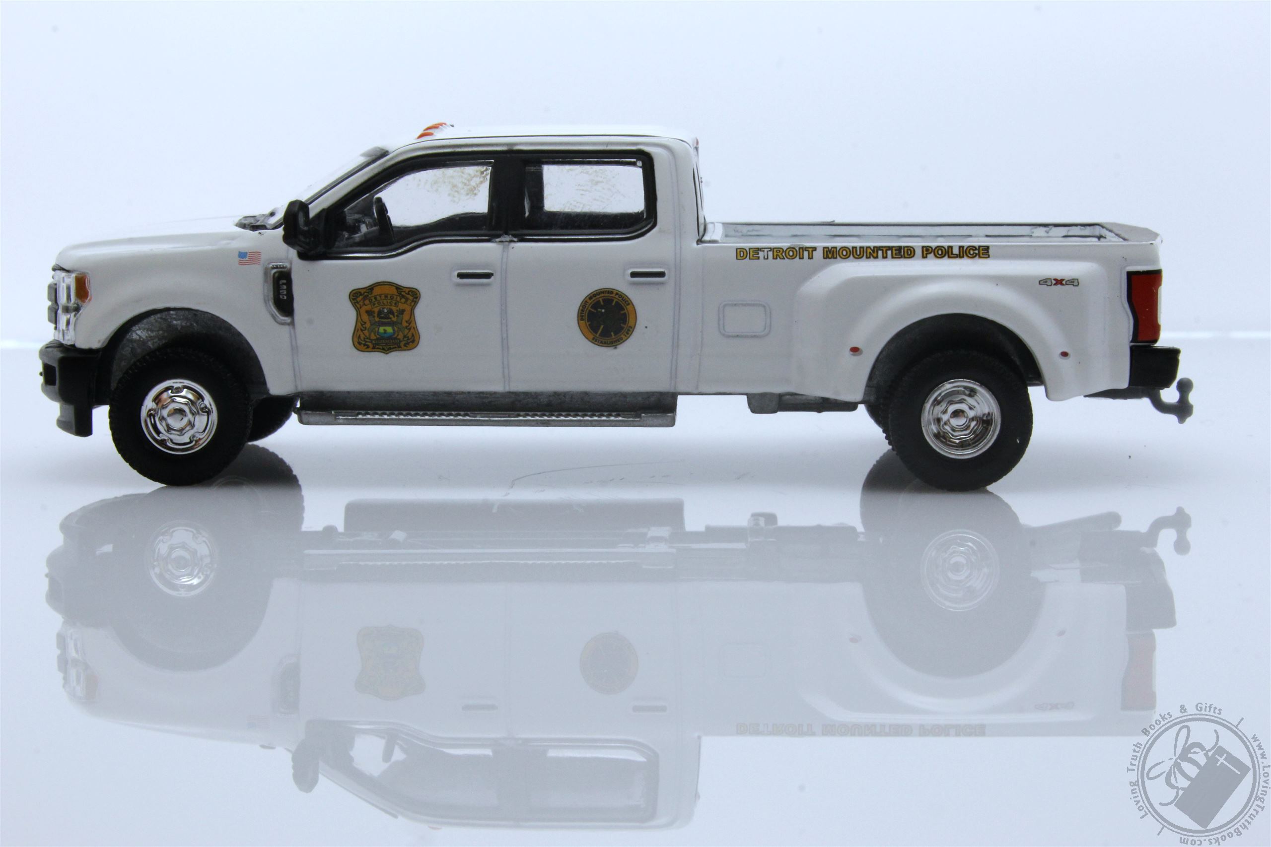 Dually Drivers Series 8 - 2017 Ford F-350 Dually - Detroit, Michigan ...