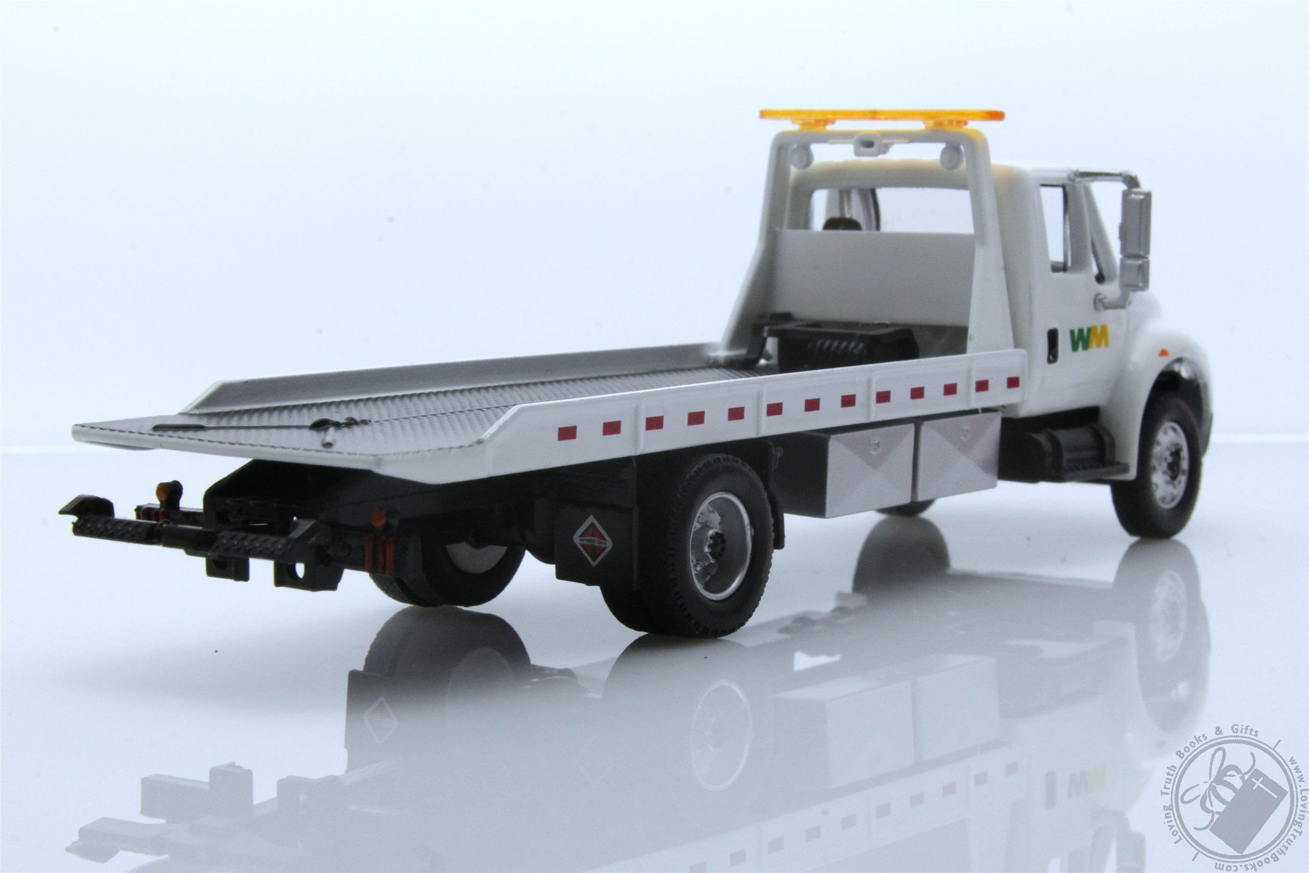 H.D. Trucks Series 22 - 2013 International Durastar Flatbed - Waste ...