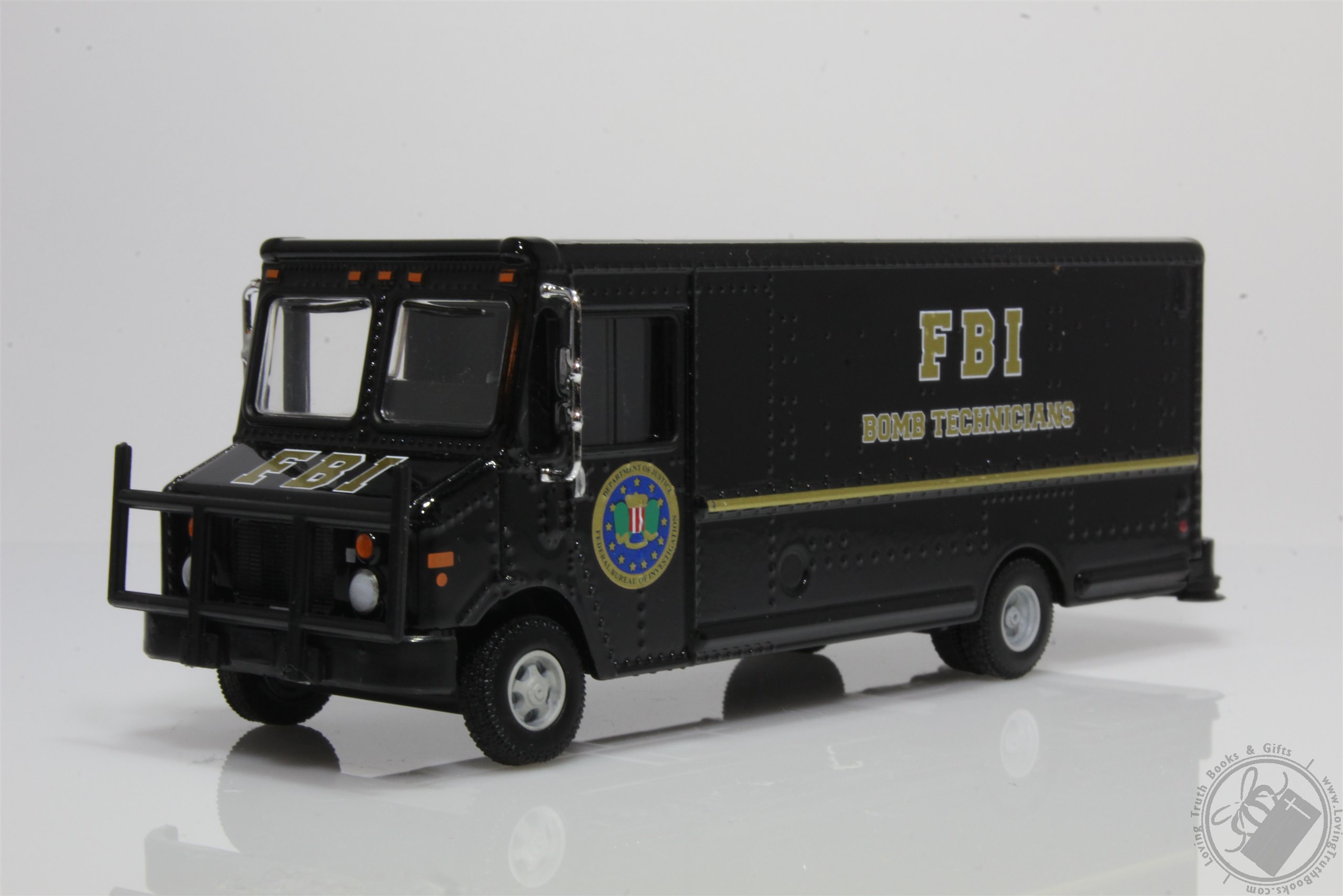 H.D. Trucks Series 19 - 2019 Step Van - FBI Bomb Technicians by ...