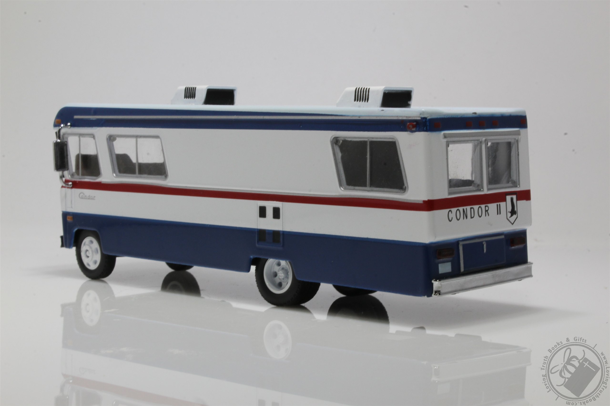 H.D. Trucks Series 9 - 1972 Condor II RV - Red, White and Blue by ...