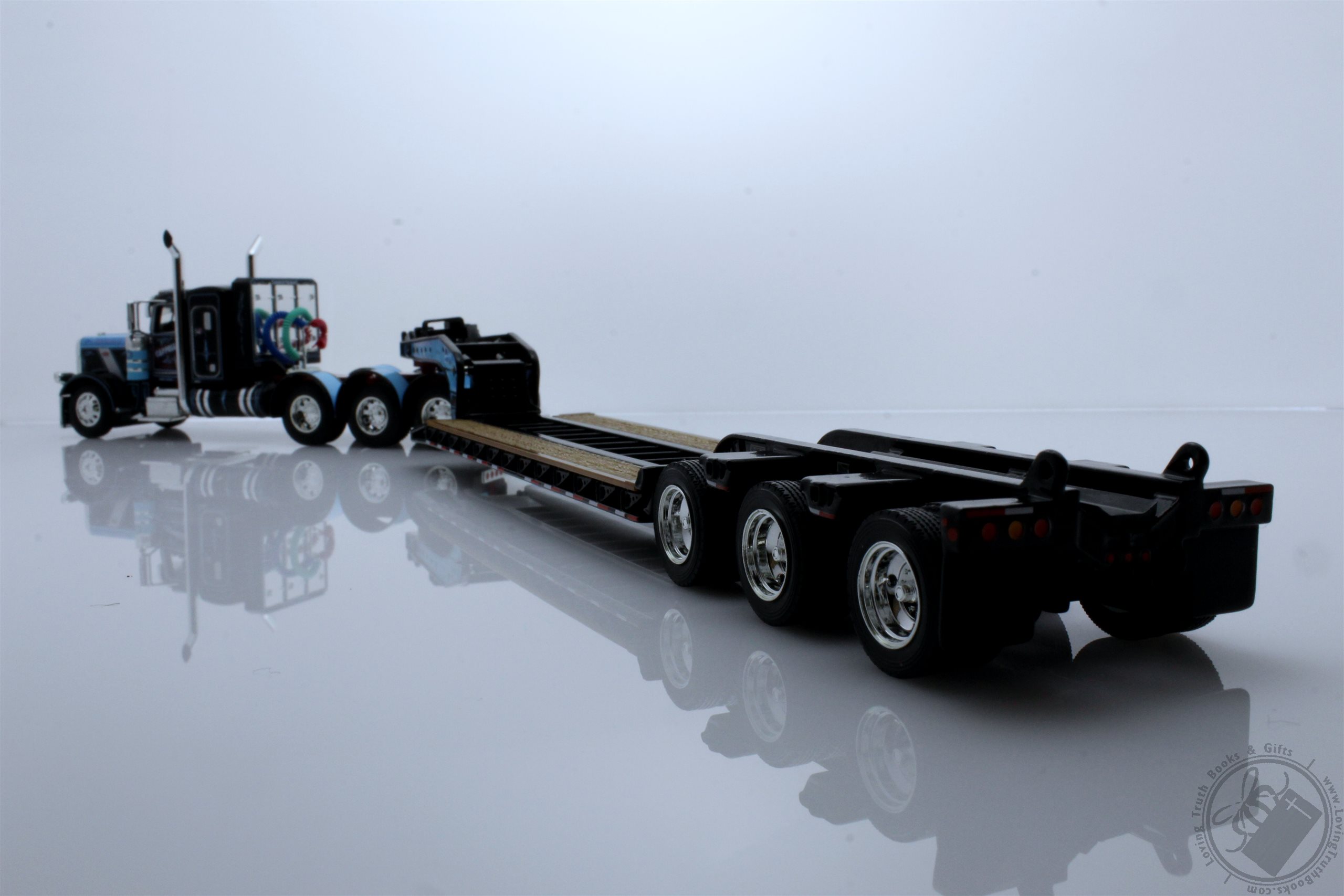 DCP Cappello Heavy Transport - Peterbilt Model 389 with 36" Sleeper and ...
