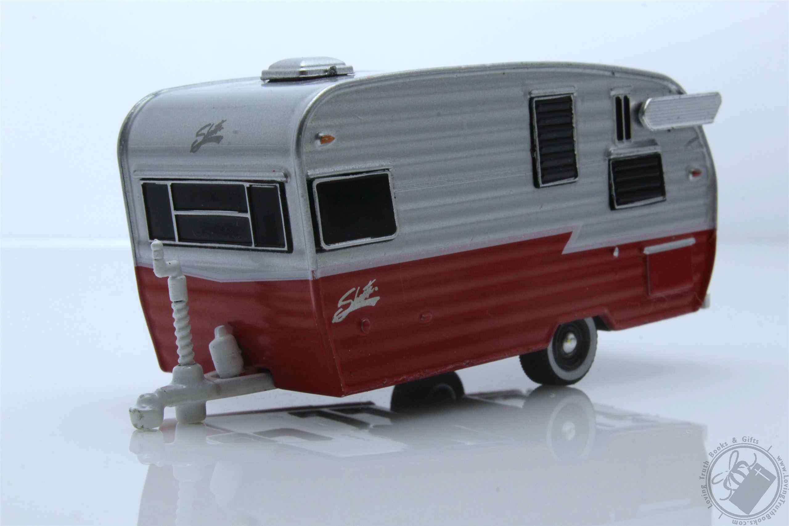 Hitched Homes Series 12 - Shasta Airflyte - Polished Aluminum and Red ...