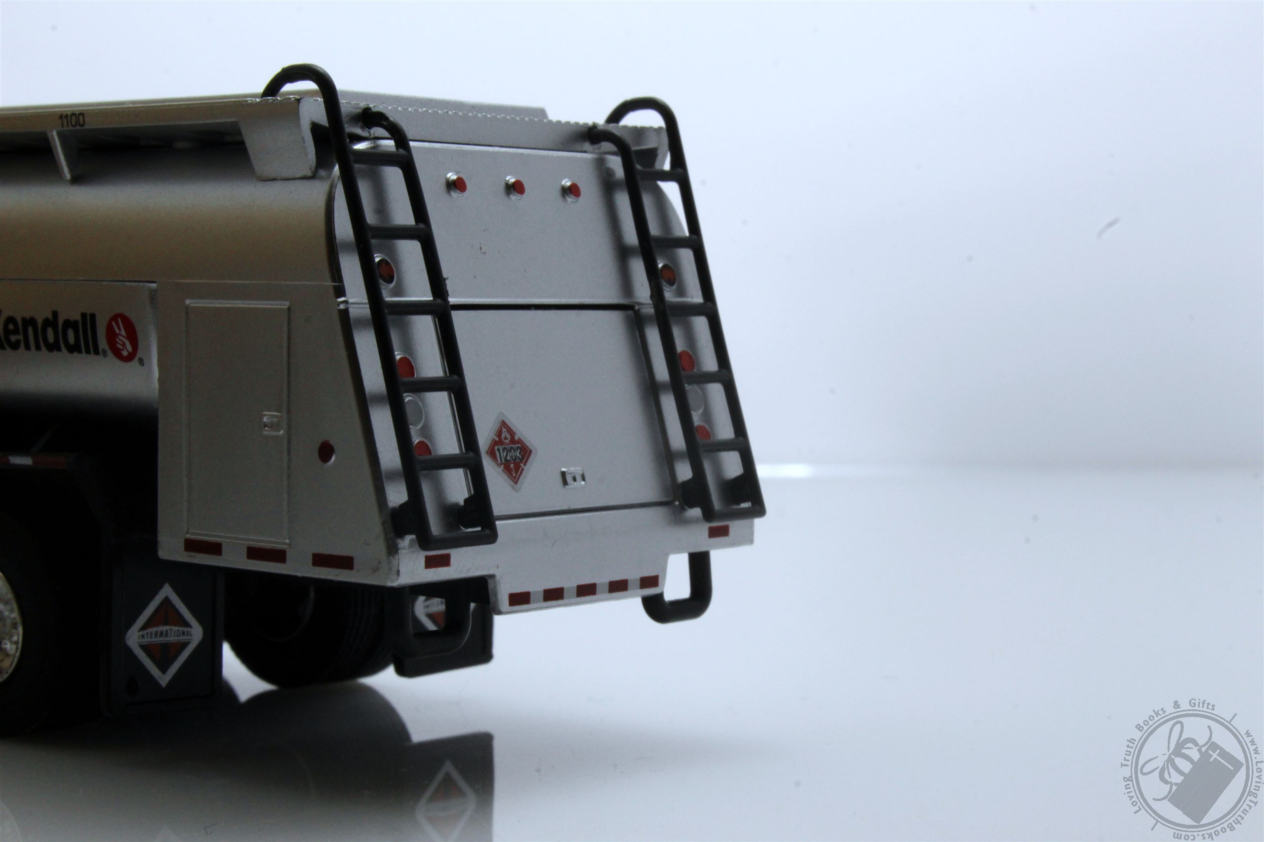 S.D. Trucks Series 15 - 2018 International WorkStar Tanker Truck ...