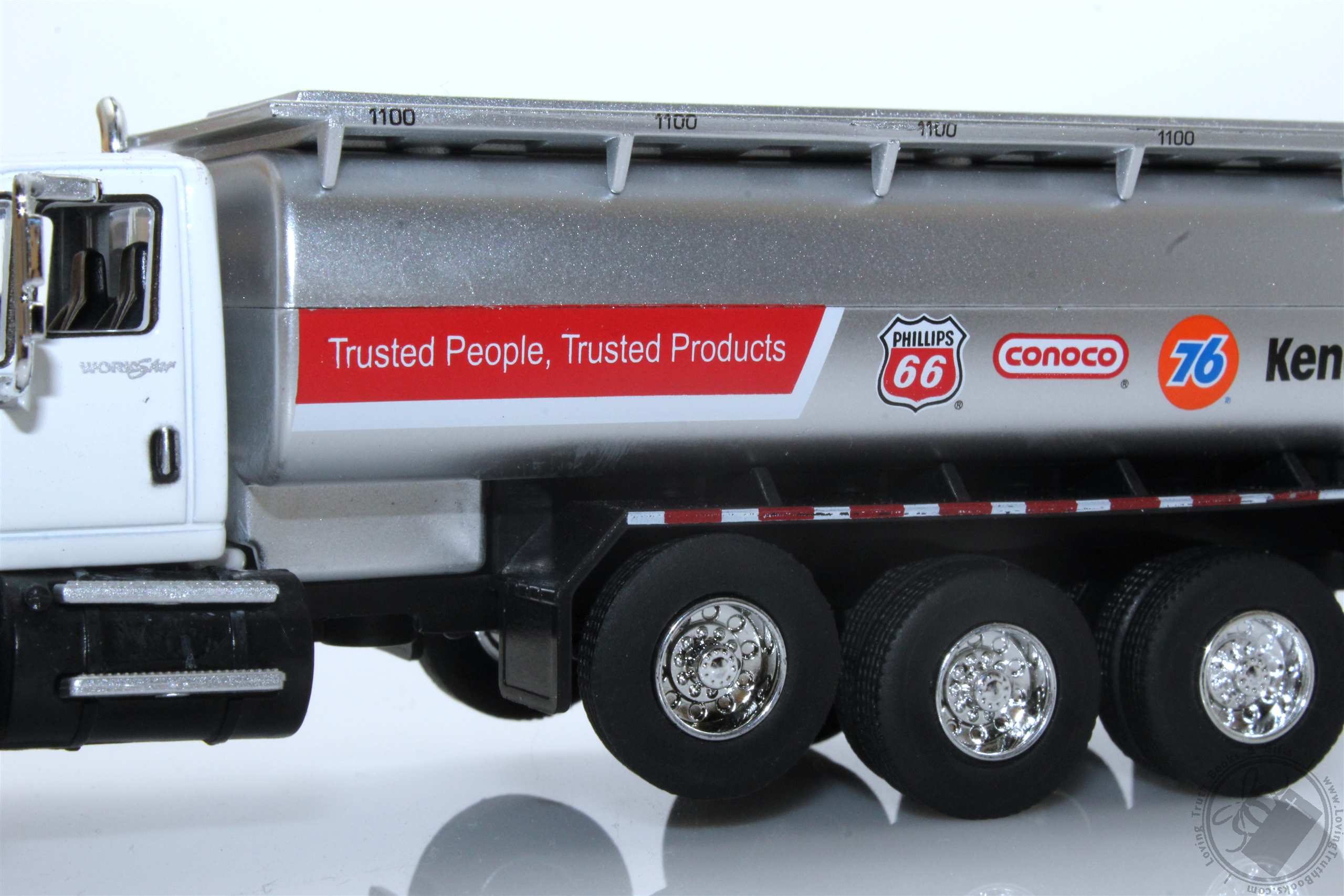 S.D. Trucks Series 15 - 2018 International WorkStar Tanker Truck ...