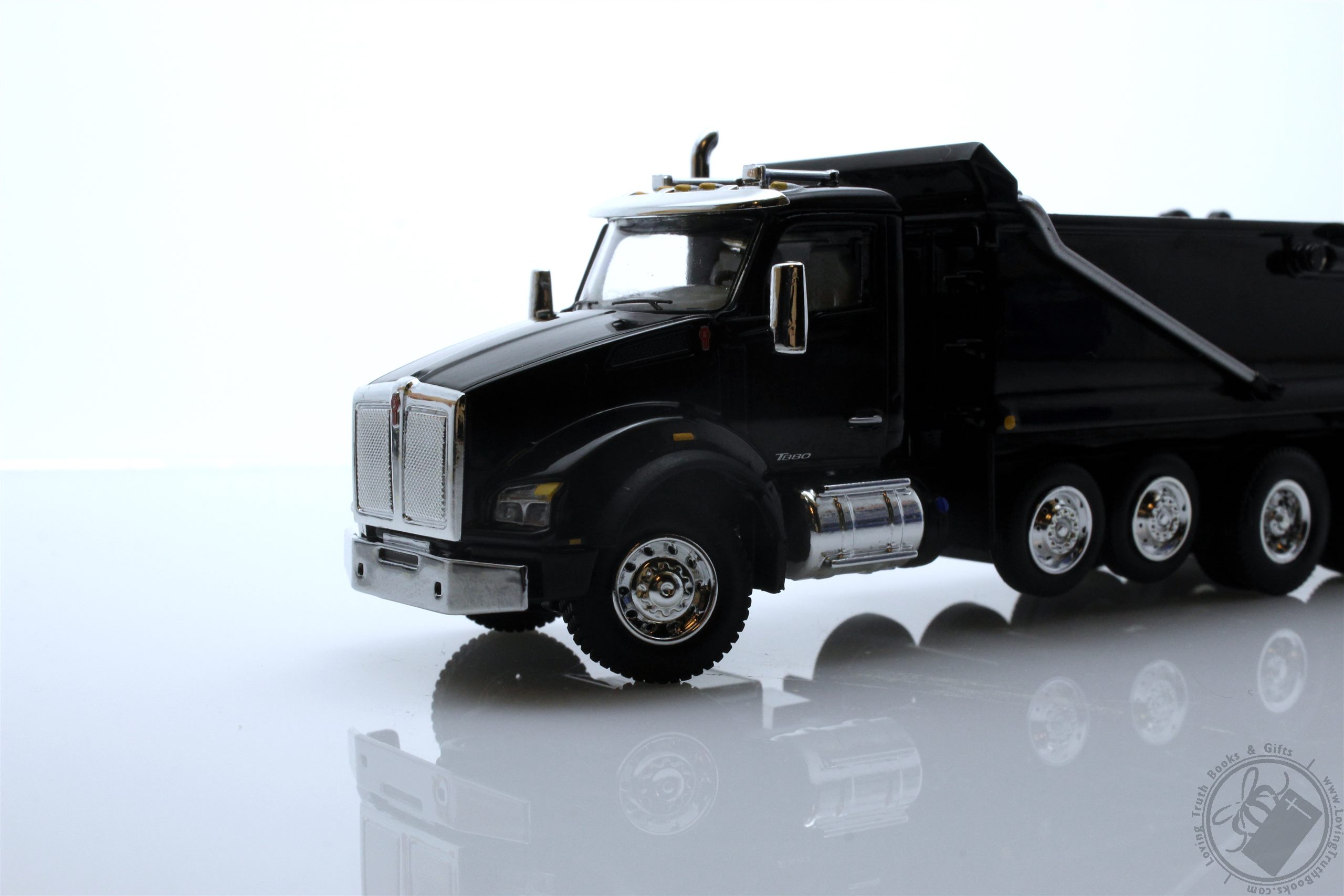 Kenworth T880 Rogue Dump Truck and Rogue Transfer Dump Trailer in Black ...