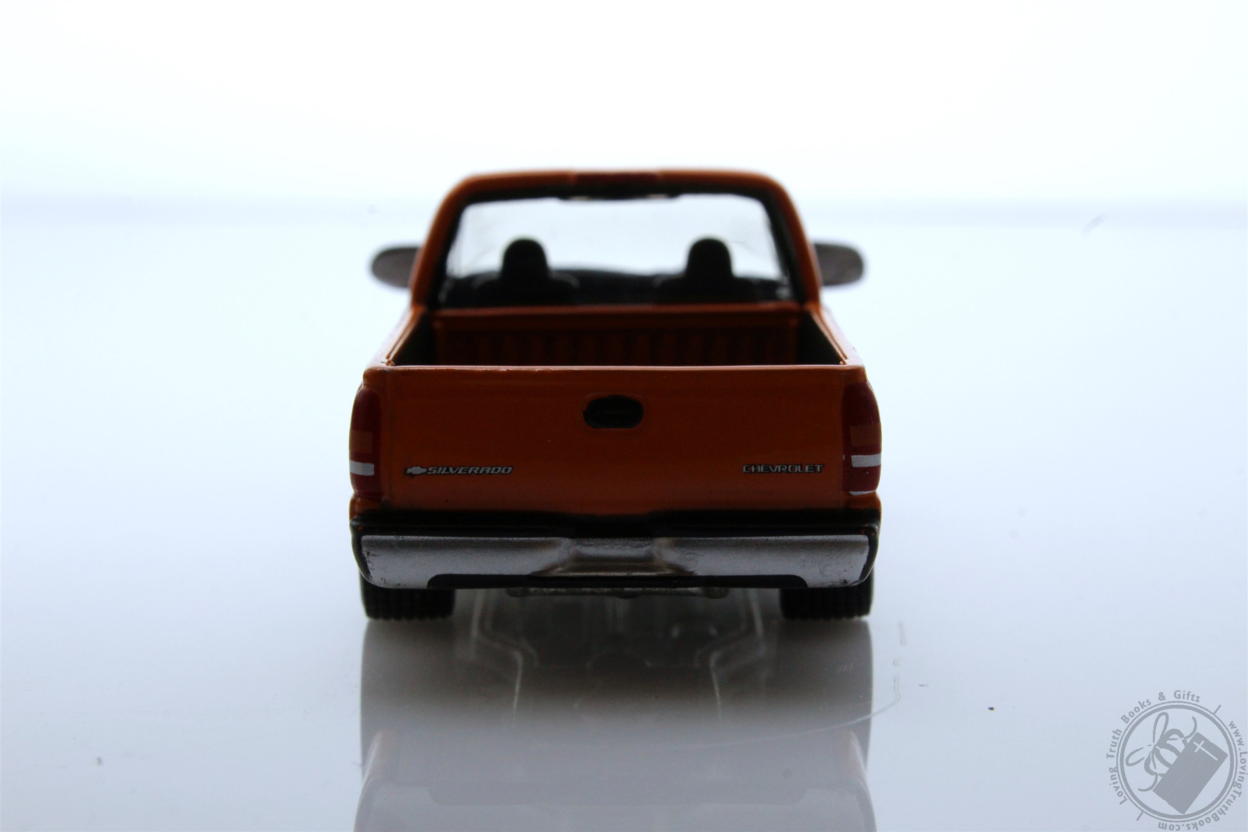2002 Chevrolet Silverado in Tangier Orange by Johnny Lightning (Loving ...