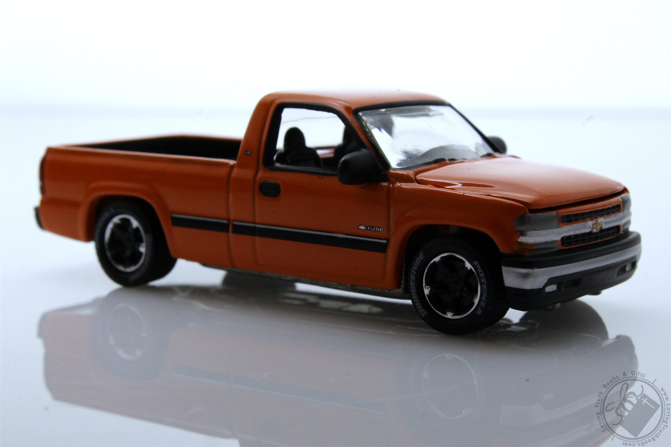 2002 Chevrolet Silverado in Tangier Orange by Johnny Lightning (Loving ...
